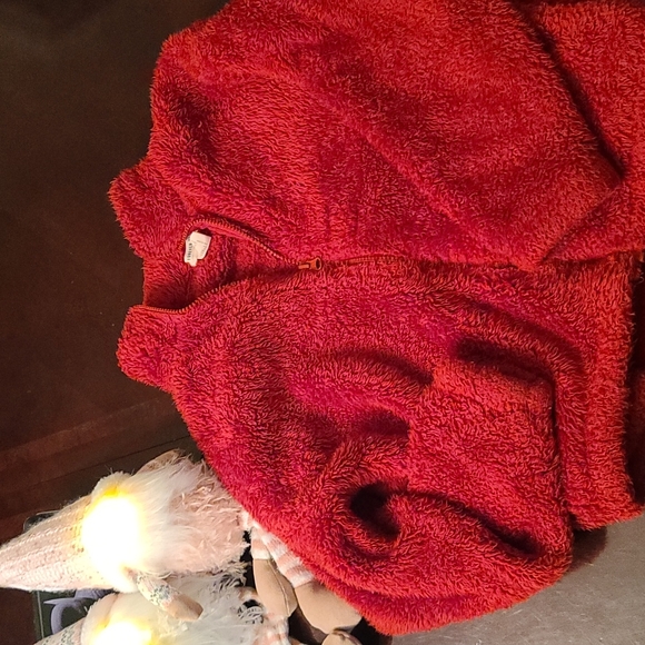 Forever 21 | Jackets & Coats | Girls Red Warm And Fuzzy Jacket By ...